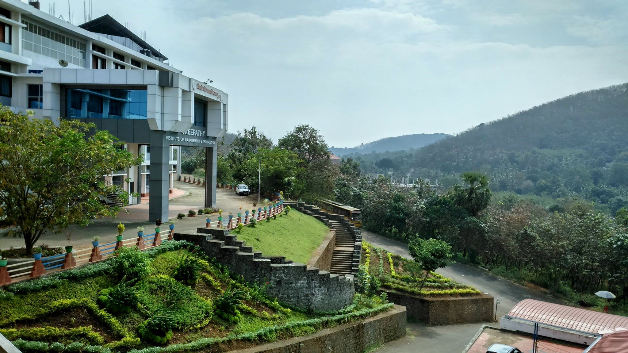 SIMAT Engineering college Striving for excellence - SREEPATHY INSTITUTE OF MANAGEMENT AND ...